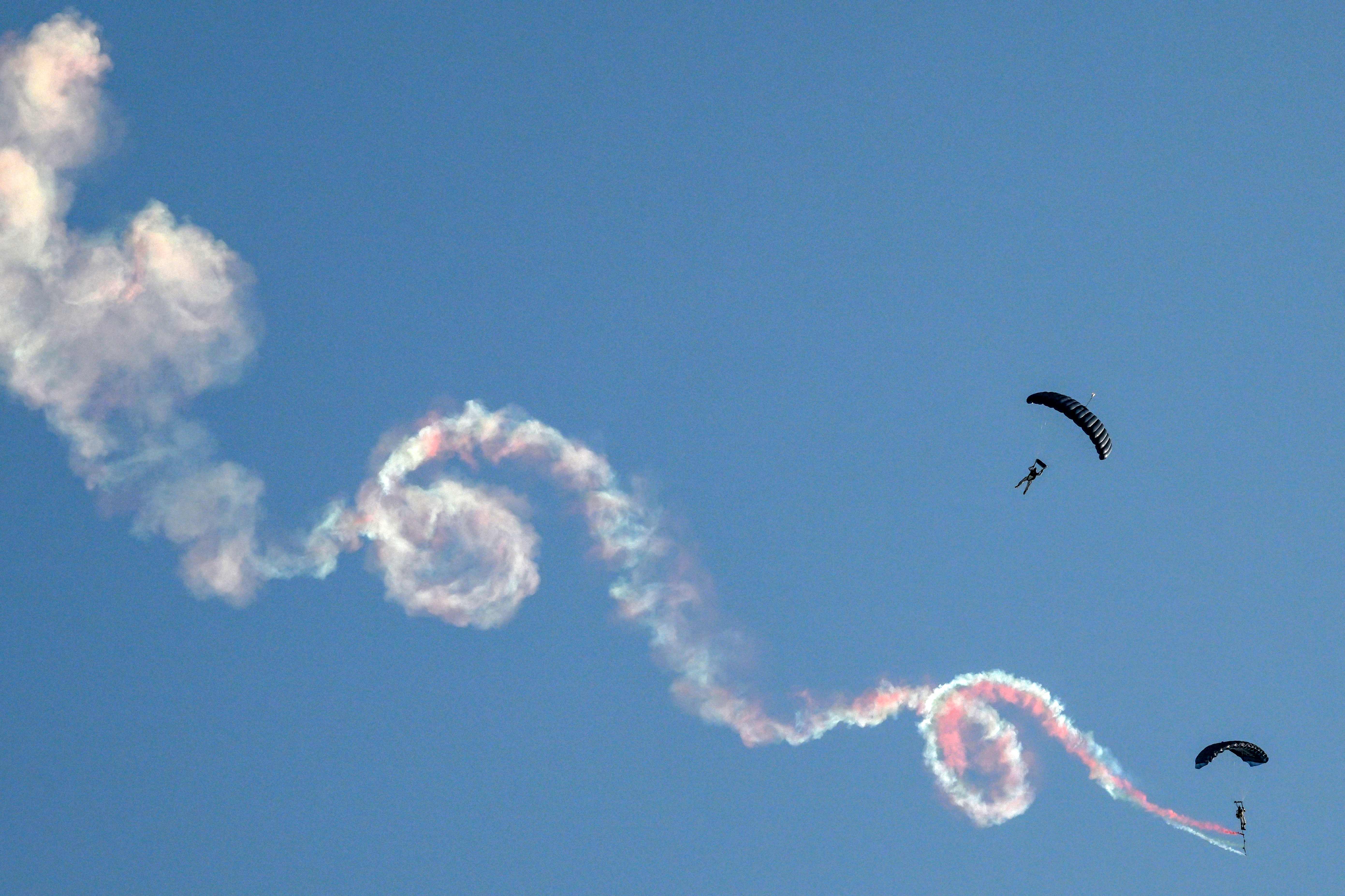 中国高端装备亮相巴基斯坦防务展 -6parkbbs.com